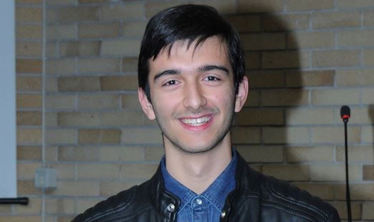 Ο Διονύσης Αδαμόπουλος πήρε χρυσό μετάλλιο στην 37η Ελληνική Μαθηματική ...