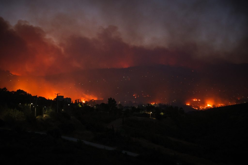 Πυρκαγιά στην Πεντέλη: Εκκενώνεται το νοσοκομείο Παίδων - KalimeraEllada.gr