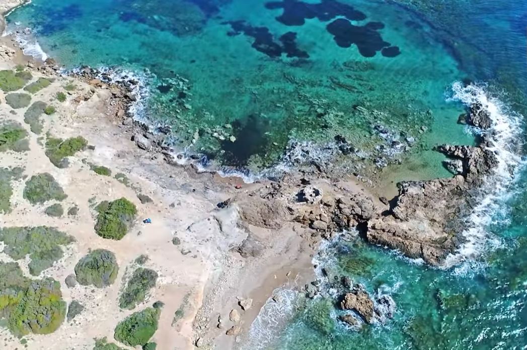 Οι 3 κρυφές παραλίες της Αττικής - Μία ώρα από την Αθήνα ...
