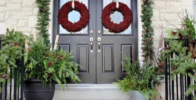 Με το δεξί! Το έθιμο του ποδαρικού και η σημασία του - KalimeraEllada.gr