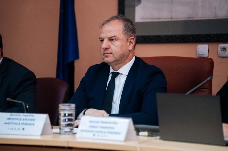 ΥφΑΑΤ, Διονύσης Σταμενίτης: «Ενισχύσουμε τις επενδύσεις στα θερμοκήπια ...