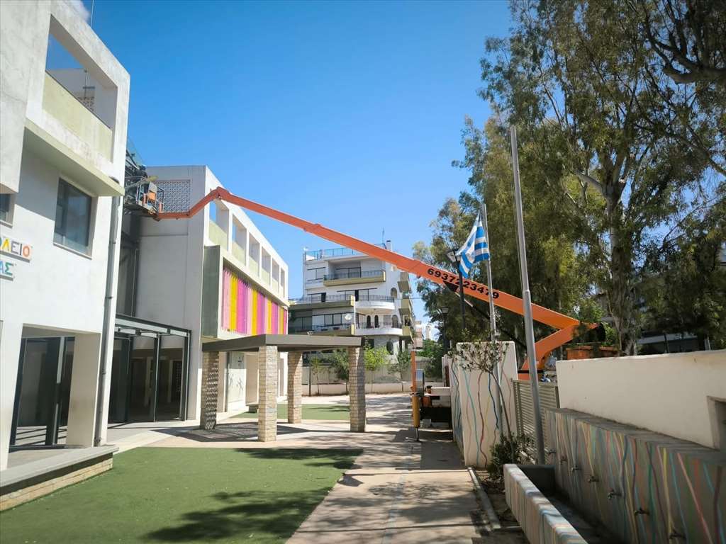 Προστατευτικό δίχτυ για τα πουλιά στο 1ο Δημοτικό Σχολείο Νέας ...